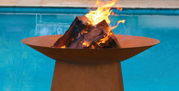 Statues and Fire Pits – The Springs Garden World